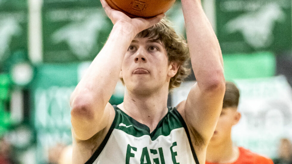 Landon White Sets Single-Game Scoring Record in Loss to Meridian ...